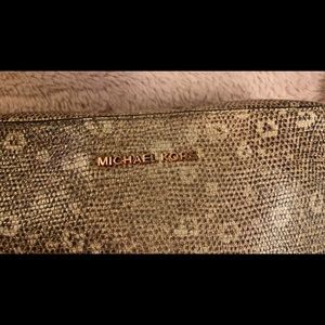 Bags | Pink Snakeskin Michael Kors Crossbody Handbag | Poshmark